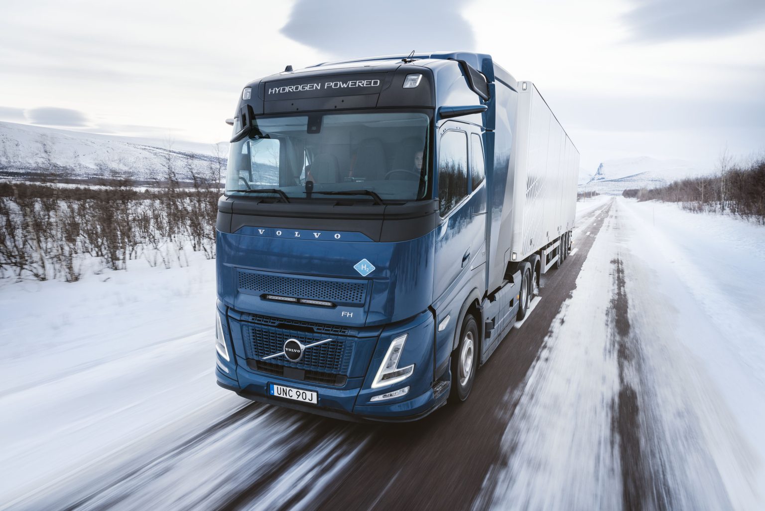 Meet Volvo’s future hydrogen truck | HGV UK.com